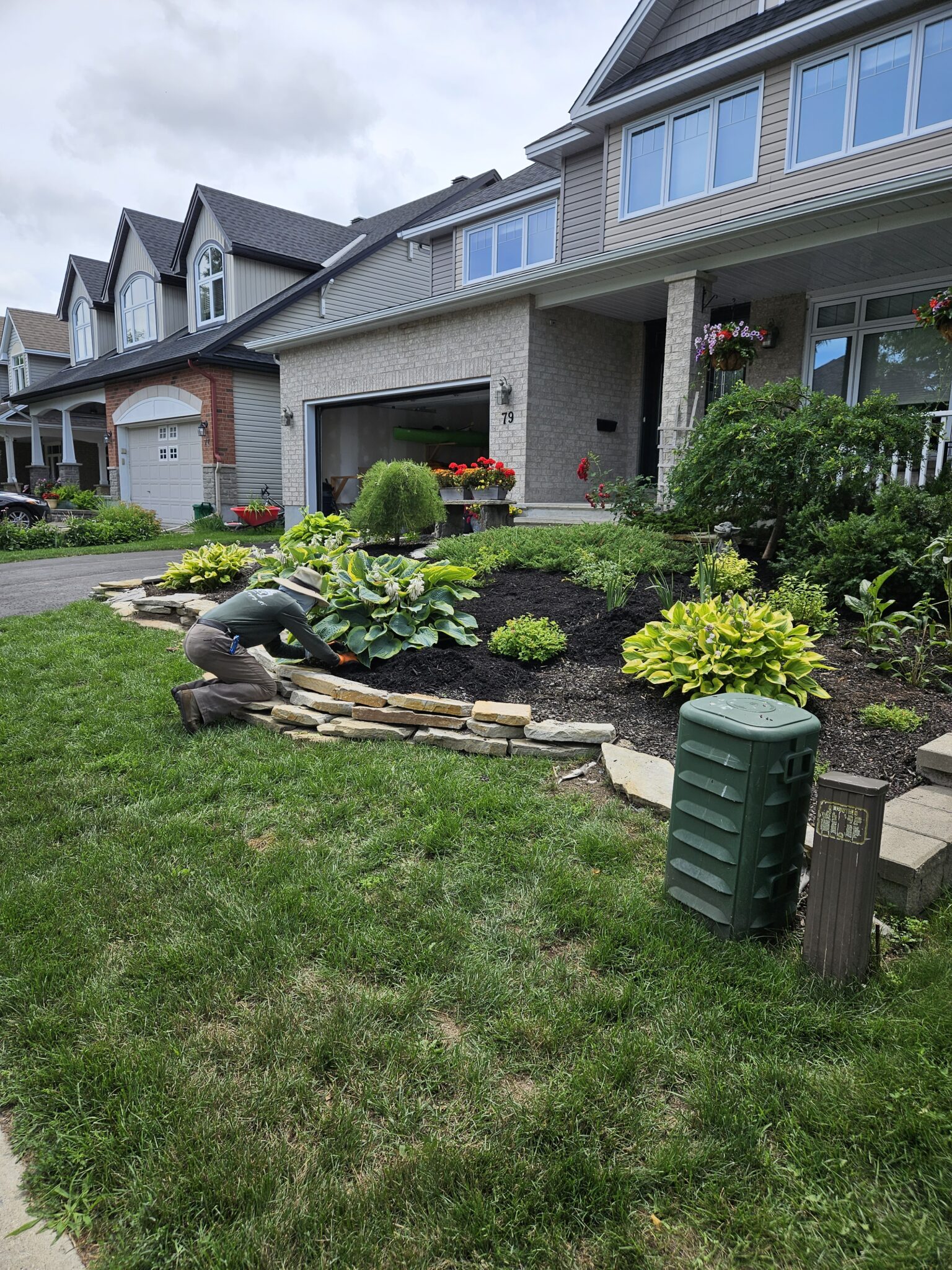 Garden Services - Pro Gardens Plus