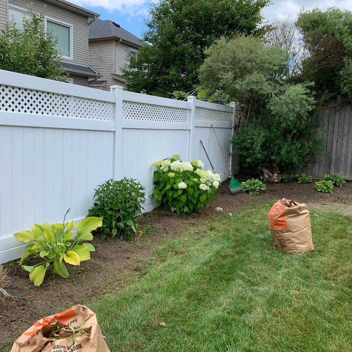 Garden Services - Pro Gardens Plus